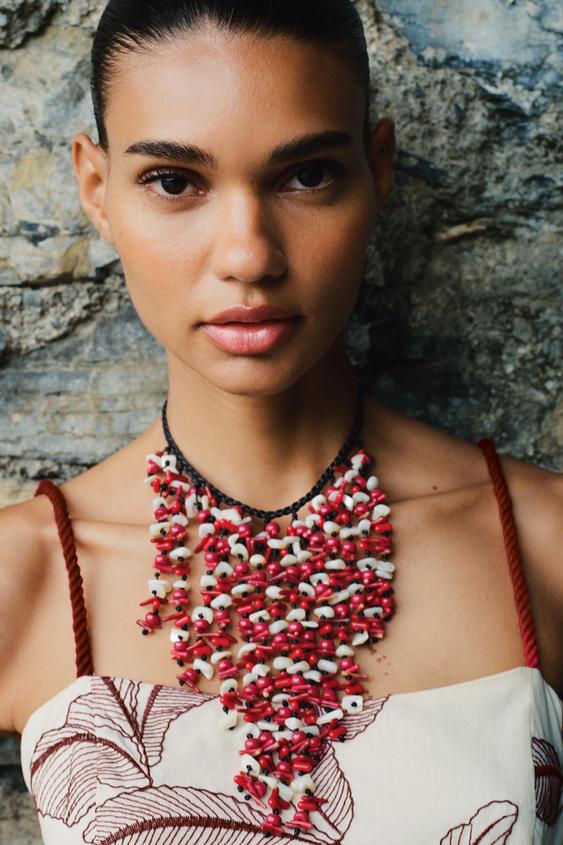 SEASHELL CASCADE NECKLACE - Black | ZARA United Kingdom