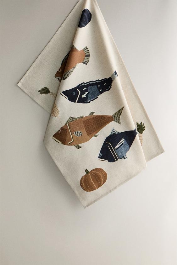 FISH PRINT TEA TOWEL - Ecru | ZARA Ireland