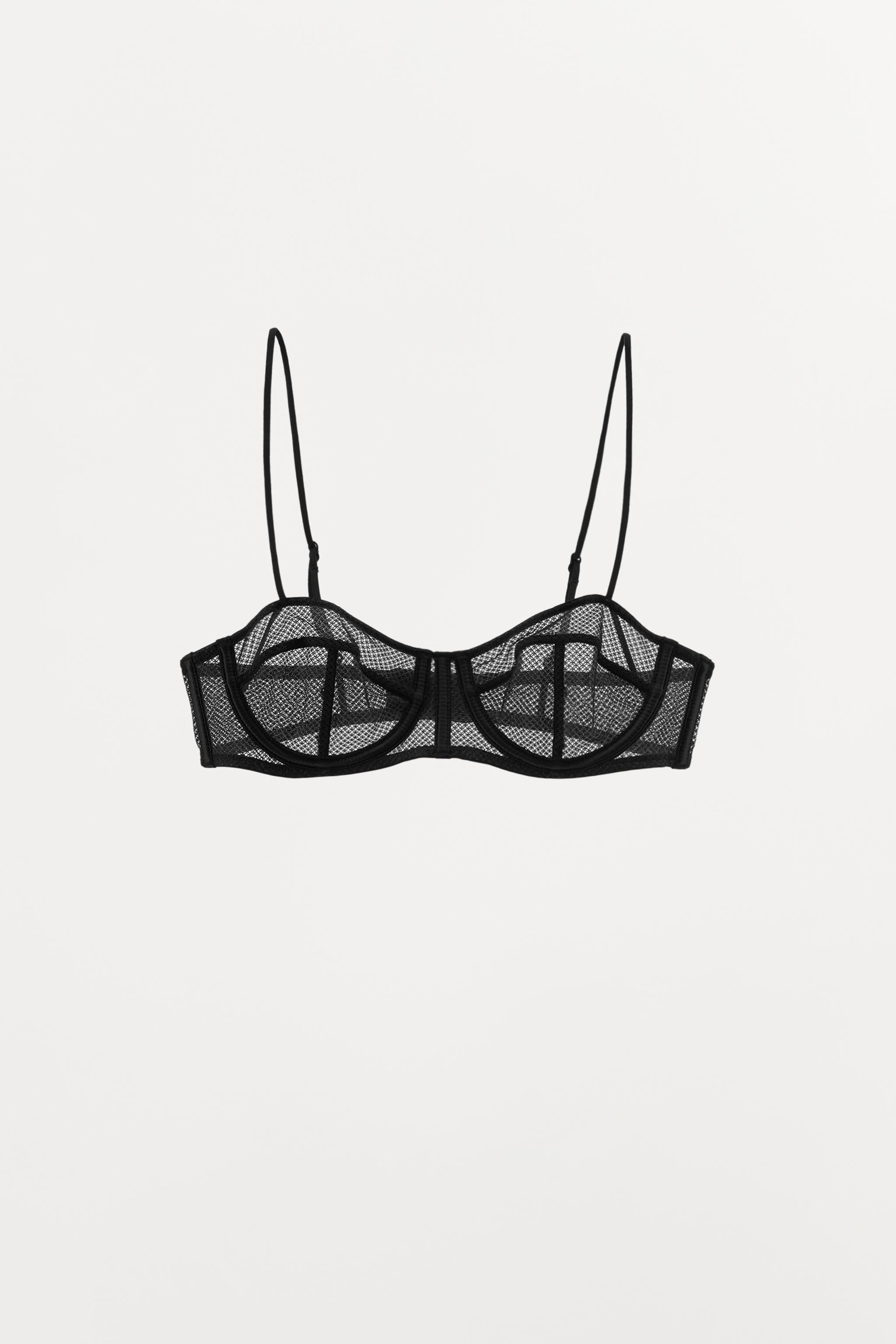 Zara lingerie store