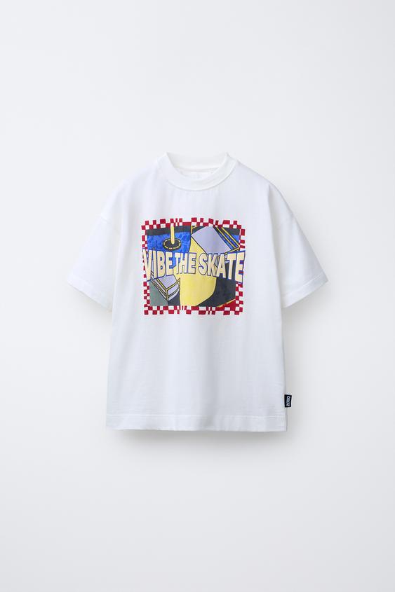 CAMISETA ESTAMPADA TEXTO RELIEVE - Blanco roto | ZARA España