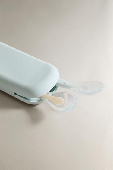 LOT DE 2 CUILLÈRES POUR ENFANT EN SILICONE - Bleu | ZARA France