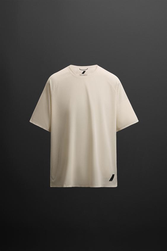 T-SHIRT STRUCTURE PERFORÉE - Écru | ZARA France