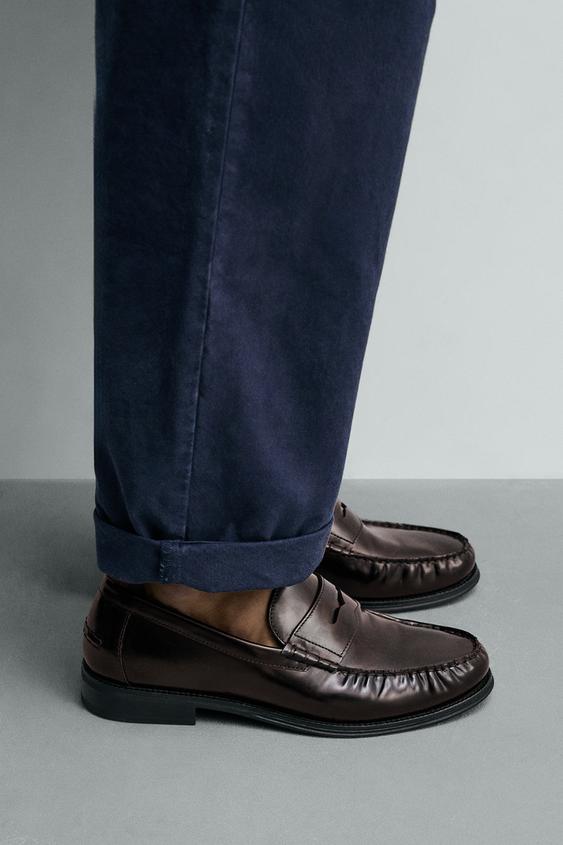 MOCASÍN FRUNCIDO PIEL - Rojo Burdeos | ZARA España