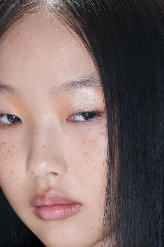 CREAM EYESHADOW - PEACH SHIMMER | ZARA Singapore