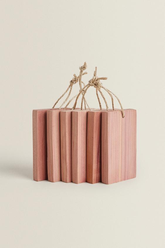 PACK OF WARDROBE CEDAR BLOCKS (PACK OF 6) - Light beige | ZARA United ...