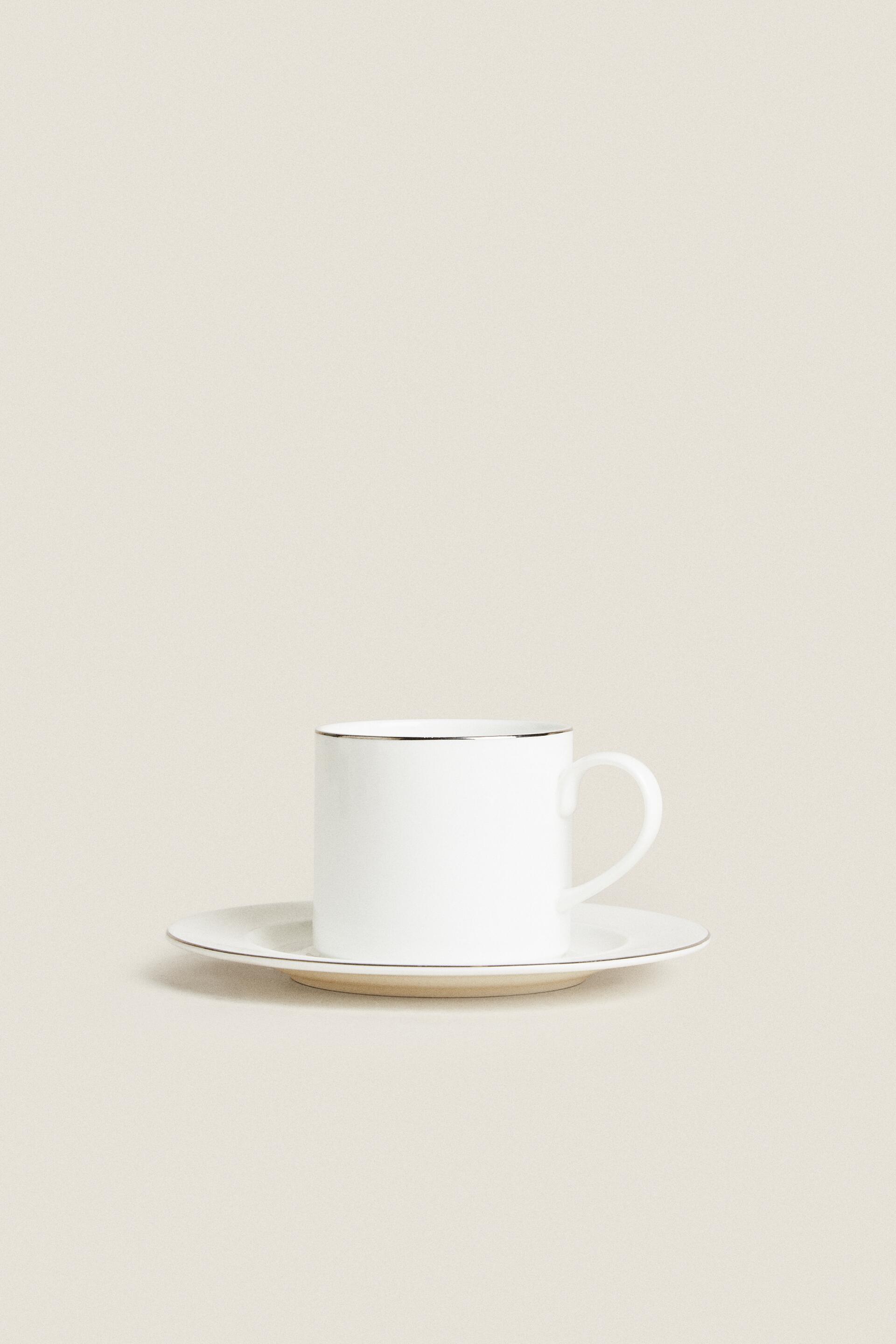 TEETASSE UND UNTERTASSE AUS KNOCHENPORZELLAN MIT RAND - Silber | ZARA ... TEETASSE UND UNTERTASSE AUS KNOCHENPORZELLAN MIT RAND - Silber | ZARA ...