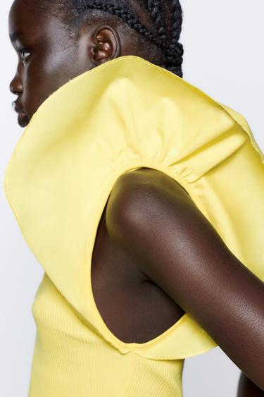 Women's V-neck T-shirts | Explore our New Arrivals | ZARA Australia