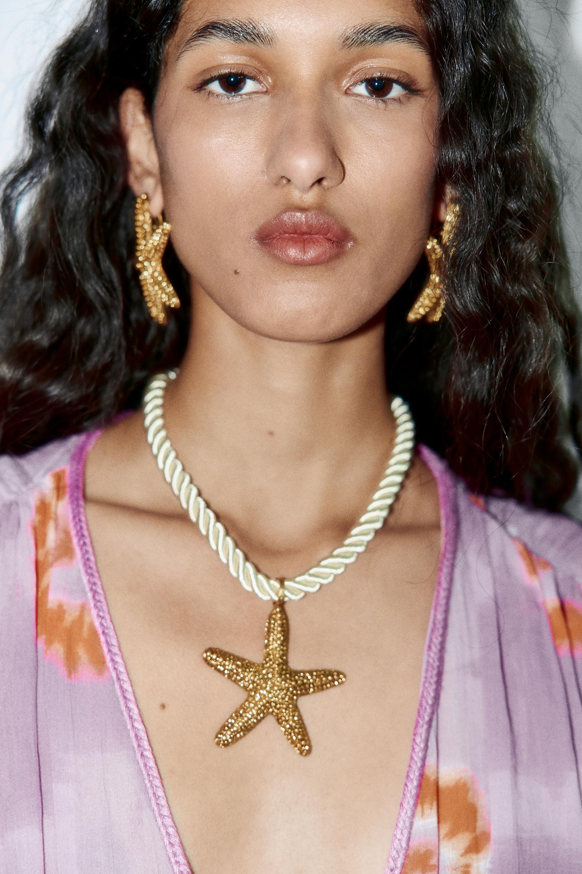 STAR NECKLACE Golden ZARA India star-necklace-golden-zara-india