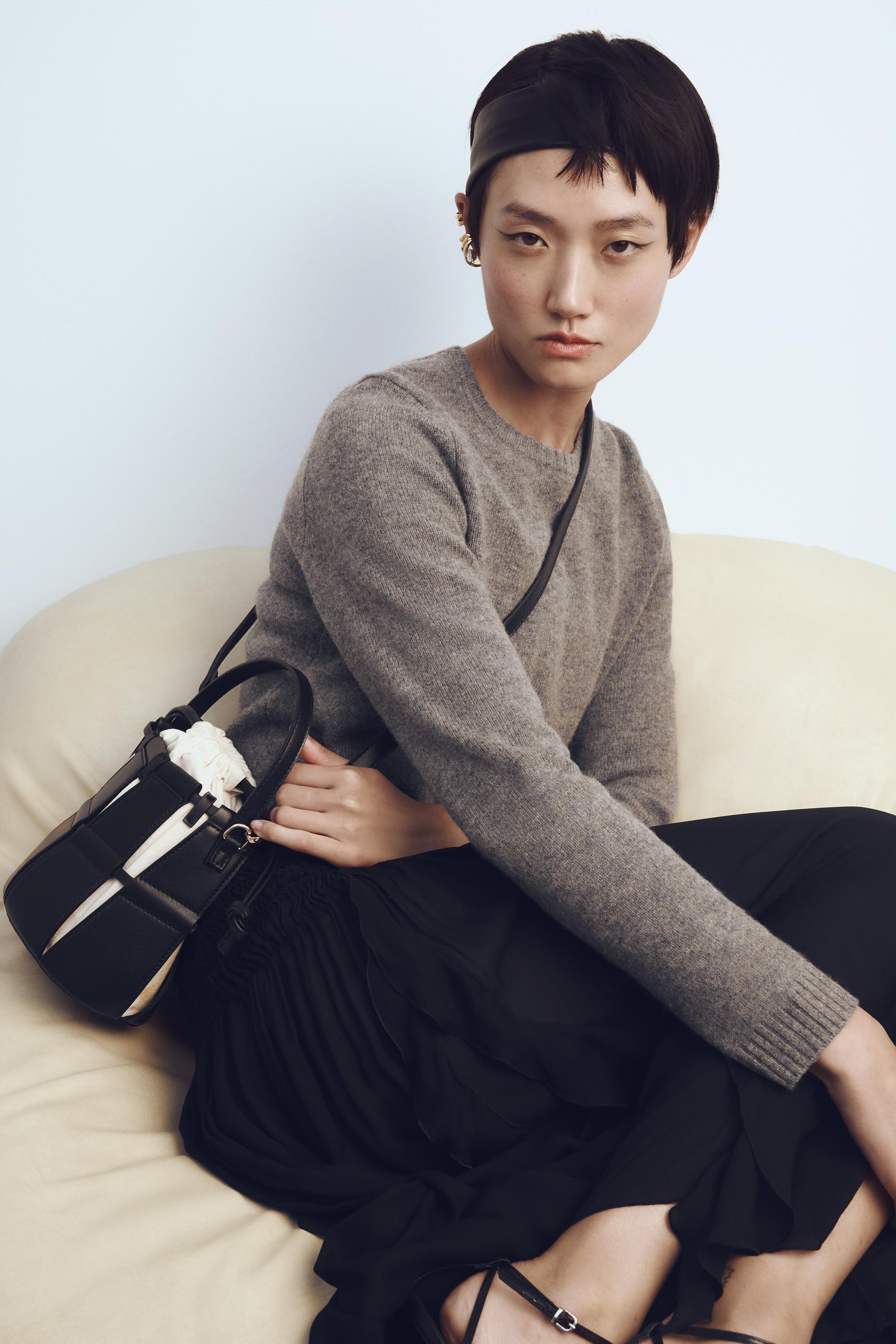 Zara Topstitched Bucket Bag Mall Of America®