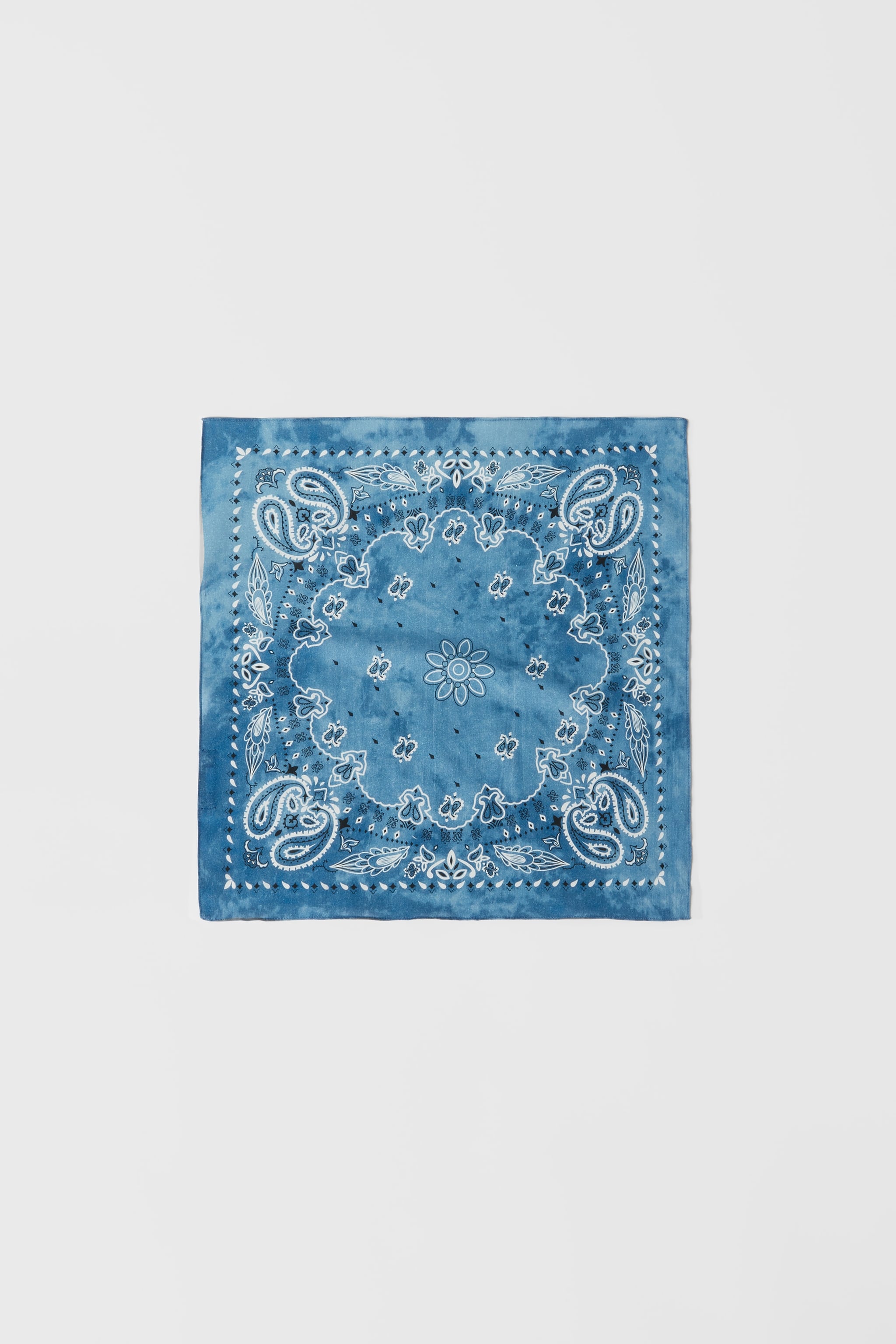 Zara Bandana Print Scarf Mall Of America®
