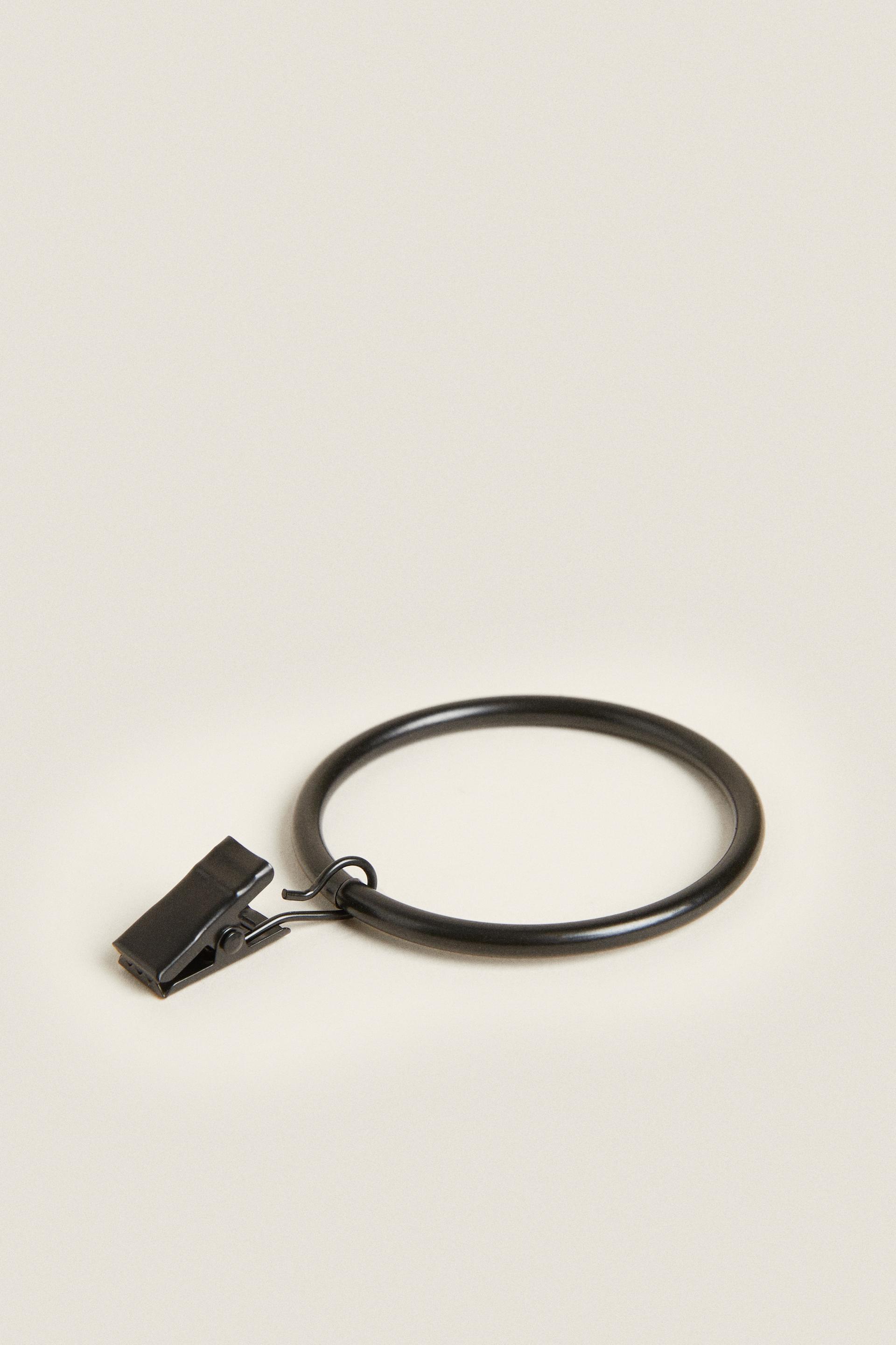 STORA GARDINKL MMOR 20 PACK Svart ZARA Sverige Sweden stora-gardinkl-mmor-20-pack-svart-zara-sverige-sweden